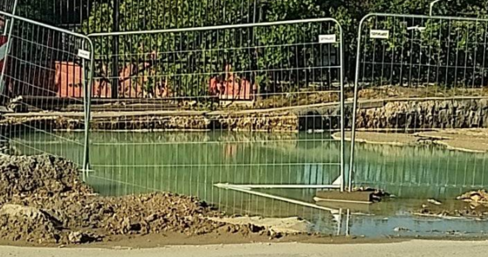 Petel.bg - новини - Нов "язовир" се появи във Варна