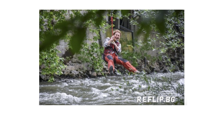 Petel.bg - новини - Вълнуващо ли е да участваме в каньонинг тур?