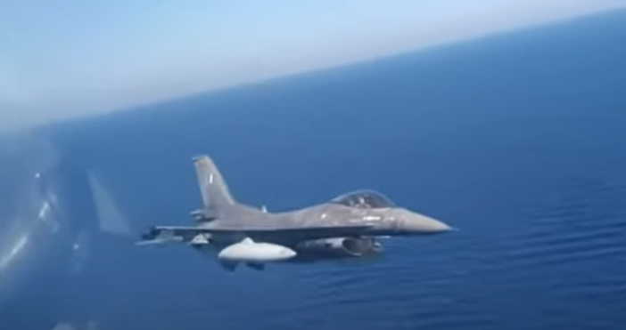 Petel.bg - новини - Гърция изпраща 8 самолета F-16 за охрана на страните около Украйна и Русия