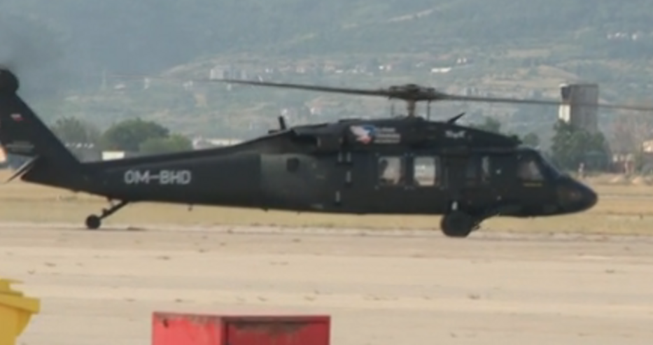 Petel.bg - новини - Румъния прати "Блек Хоук" да гаси България