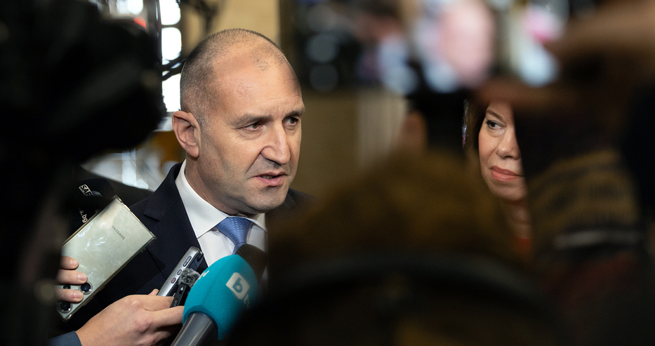 Petel.bg - новини - Президентът: Прави се опит за брутална чистка в ДАНС - няма да стане