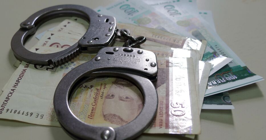 Petel.bg - новини - Крадец задигна ел. тротинетка и 4 хиляди лева от заложна къща във Варна