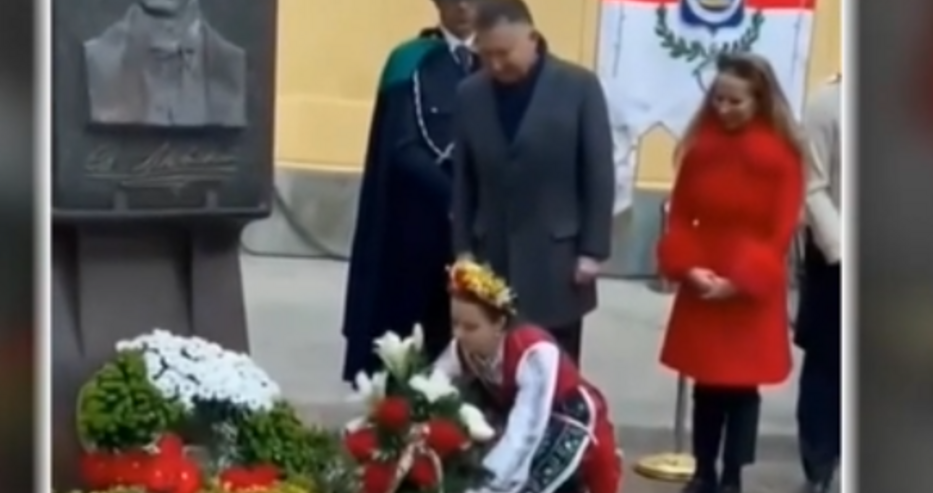 Petel.bg - новини - Откриха паметник на Левски в Монца