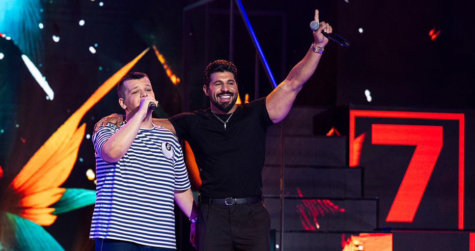 Petel.bg - новини - Млад варненец вдигна на крака „Пееш или лъжеш“