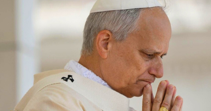 Petel.bg - новини - И самолетът на папа Лъв XIV бил от проблемните